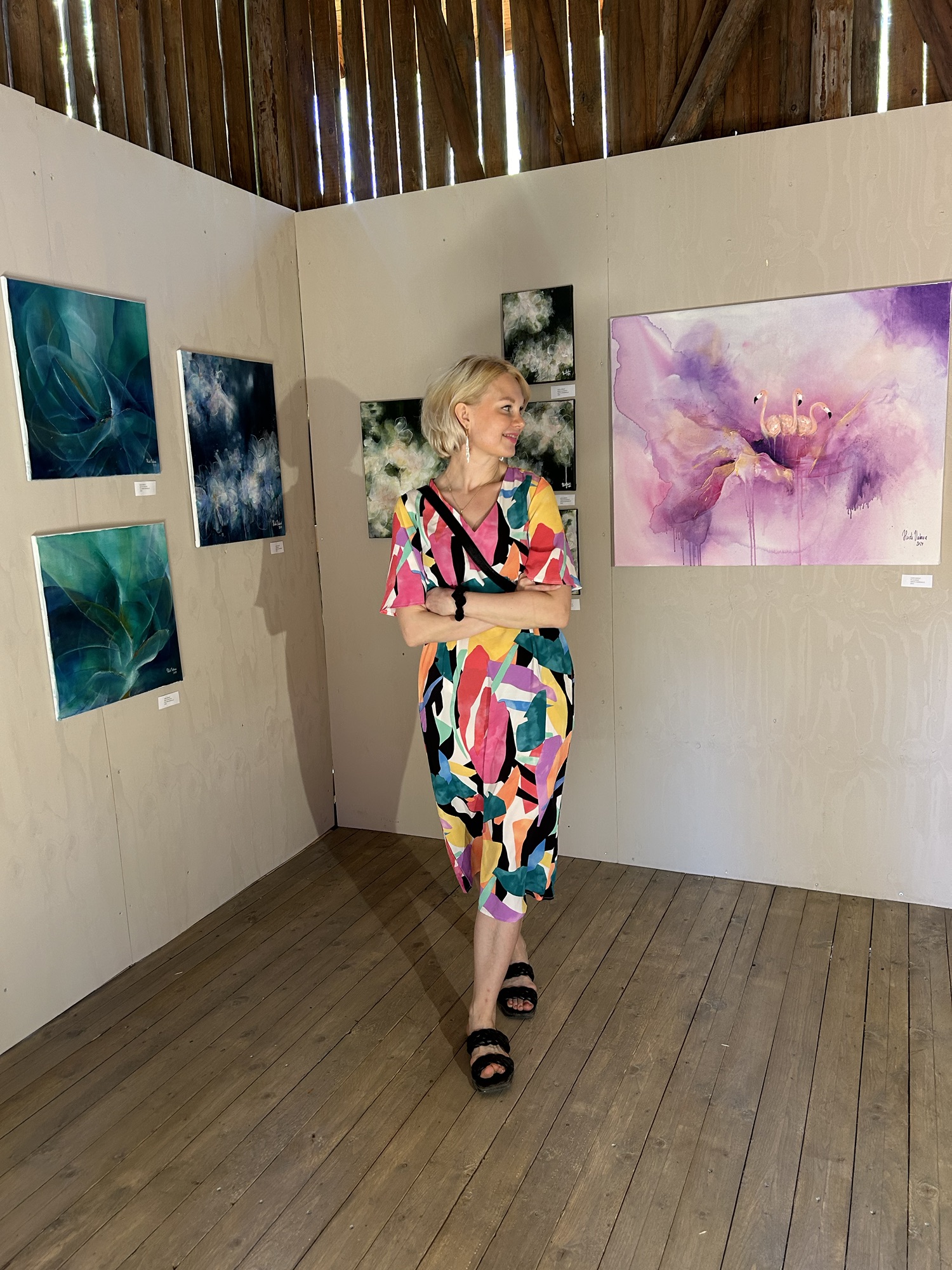 About me – Heidi Vakeva Art